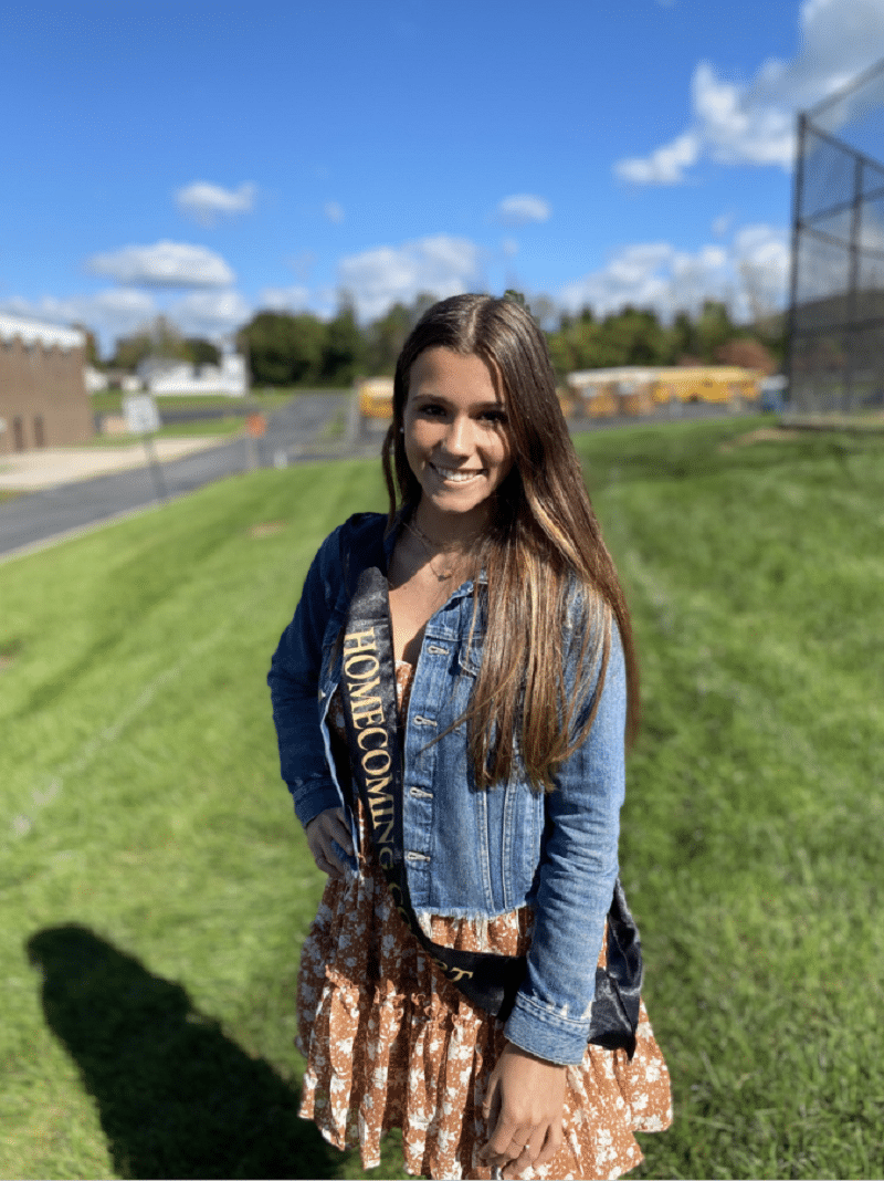 Hailey Robertson & Dante Mahaffey: 2021 Saucon Valley Homecoming Court ...