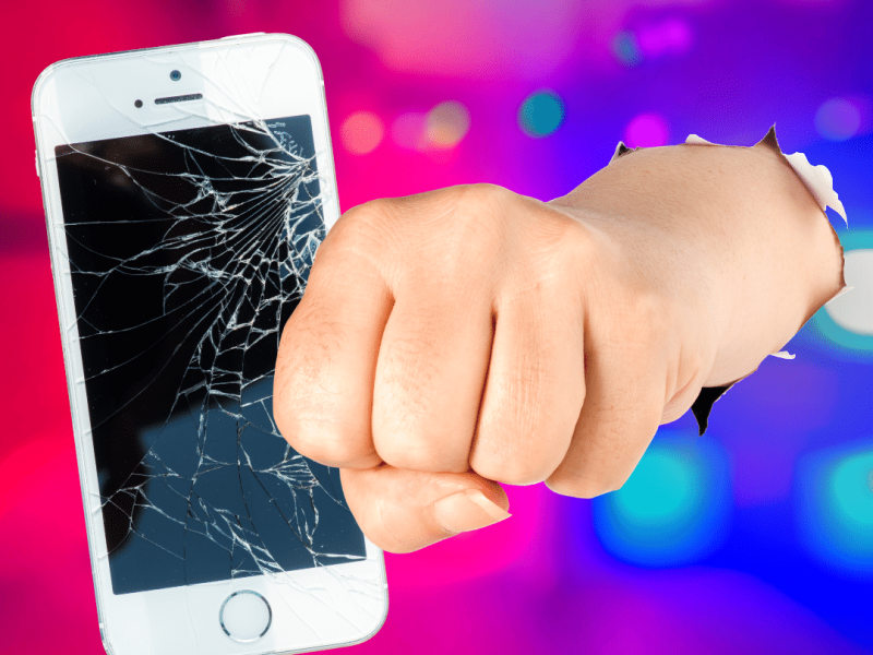 Man Fights With Phone, Goes to Jail, Police Say – Saucon Source